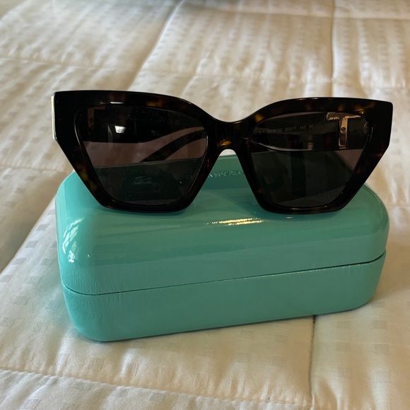 Tiffany & Co. | Accessories | Tiffany Co Tortoiseshell Cateye ...